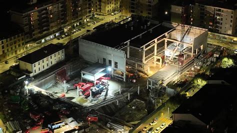 Esselunga Crollo Nel Cantiere Del Supermercato A Firenze Tre Morti