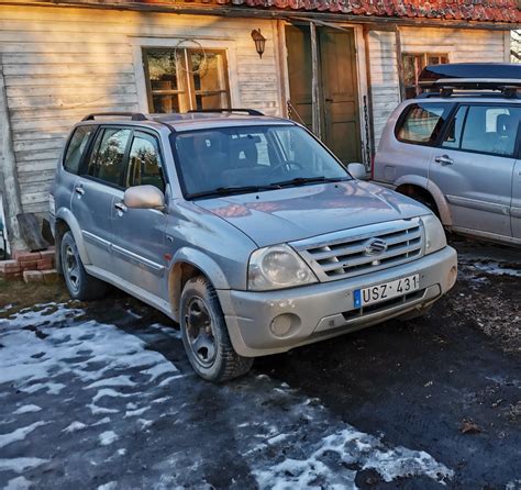 2004 suzuki grand vitara XL 7 2 7 V6 automat Silvergrå For sale