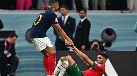 Mbappe And Hakimi Wallpapers Wallpaper Cave