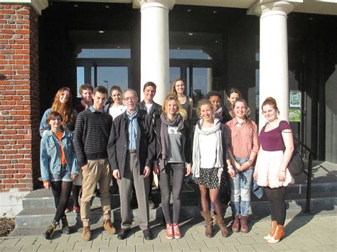 Elèves du lycée Saint Adrien de Villeneuve dAscq en visite à