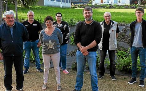 Calanhel Les Agriculteurs Soccuperont Du Repas De La Pierre Le