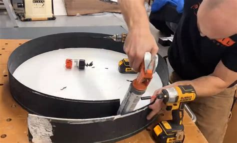 How To Make A Round Epoxy Table Mold Blacktail Studio Diy Resin