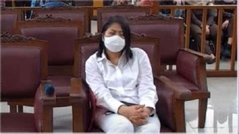 Putri Candarwati Dituntut 8 Tahun Penjara Serupa Ricky Rizal Dan Kuat