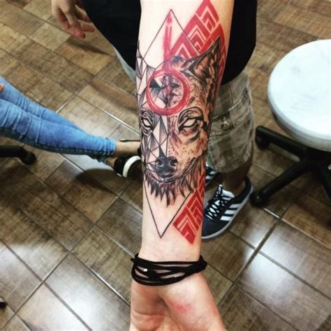 Tatuaggi Con Il Lupo Con Significato