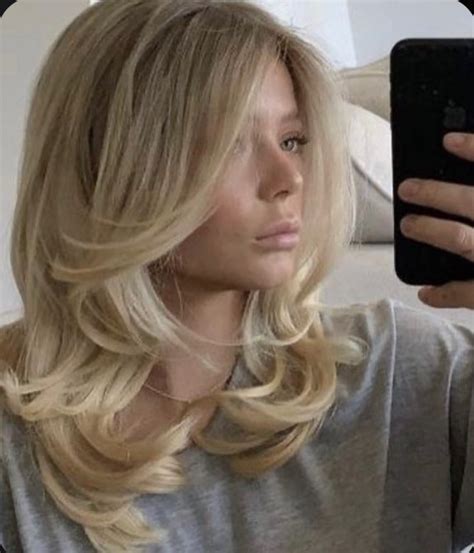 50 Cute Ways To Wear Curtain Bangs Blonde Medium Length With Layers