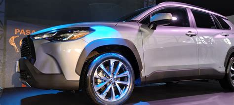Corolla Cross Hev Llega A M Xico Carnews