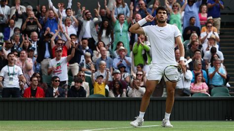 Wimbledon Final Spains Alcaraz Defeats Djokovic Wins Maiden