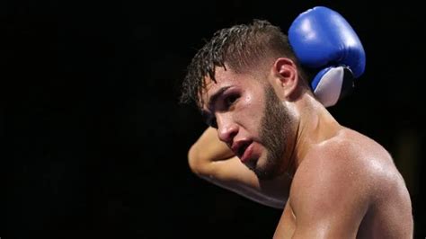 Prichard Col N Deportista Que Por Golpe En La Cabeza Qued En Estado