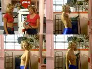 Sandy Johnson Nuda 30 Anni In Gas Pump Girls