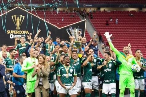Palmeiras Vence A Supercopa Em Jogo De Sete Gols O Flamengo