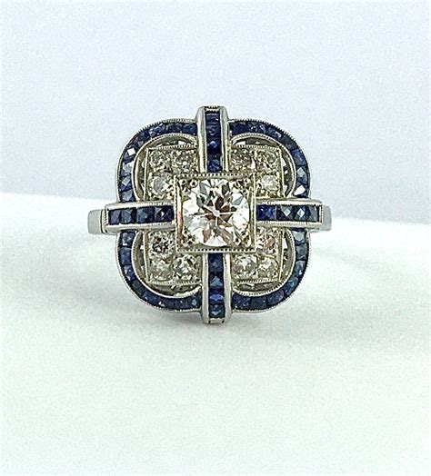 Proantic Bague Style Art Déco En Rosace Diamants Et Saphirs Calibr