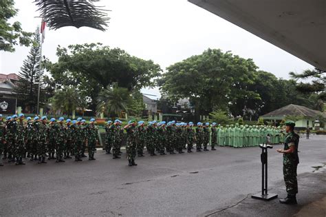 Danyonif Garuda Pimpin Tradisi Pelepasan Satgas Luar Negeri