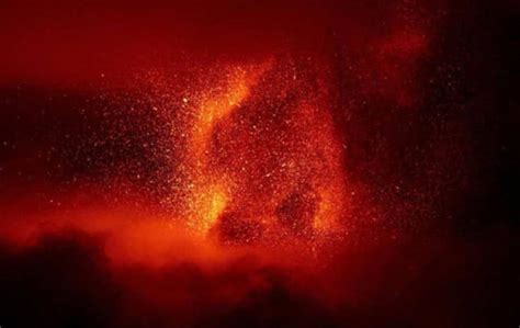 Mount Etna Reactivates With Lava Fountain Shooting Several Kilometers