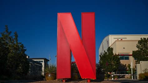 Videoportal Netflix Erh Ht Preise In Deutschland Golem De