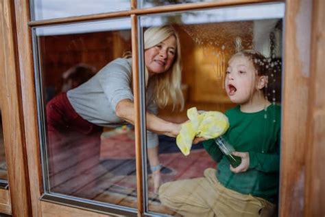 Comment Nettoyer Des Vitres Sans Traces