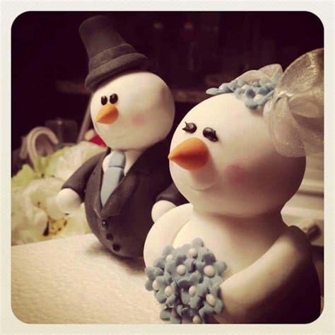 Funny Wedding Cake Toppers That Guarantee Laughing Tears
