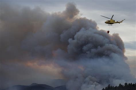 El primer gran incendio forestal del año en España arrasa ya 3 000