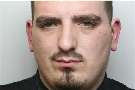 EMRI FOTO U kap me heroinë dhe kokainë i riu shqiptar dënohet me 5