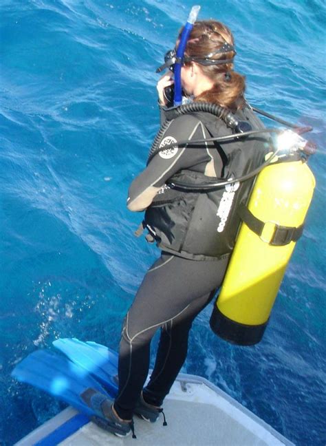 Drown Fan Scuba Girl Drowning Wetsuit Girl