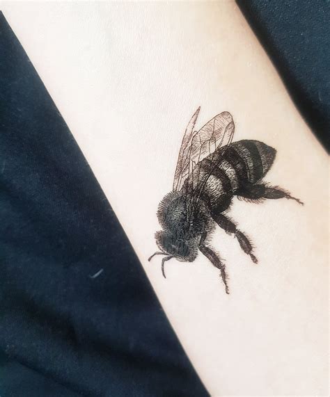 Realistic Bee Tattoo