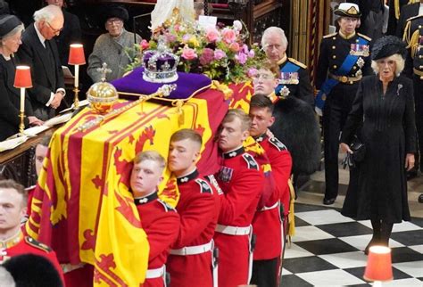 RAINHA ELIZABETH FUNERAL Como O Corpo Da Rainha Elizabeth II Suportou