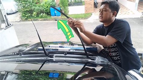 Tutorial Mengganti Wiper Kaca Mobil All New Rush Terios Youtube