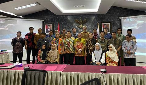 Jalani Evaluasi Kinerja Pj Bupati Sinjai Bawa Produk Pemberdayaan