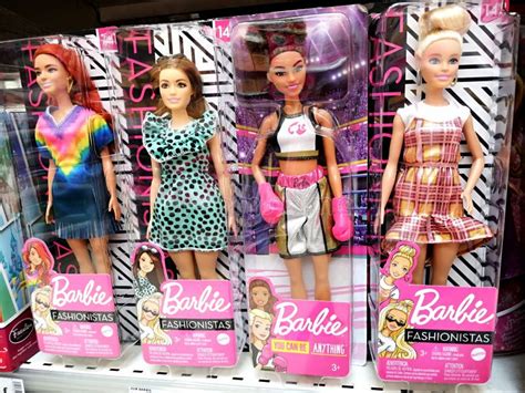 Mu Ecas De Barbie Imagen Editorial Imagen De Barbie 146756805