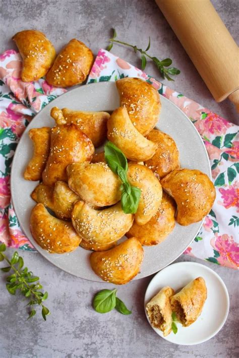 Pieczone Pierogi Z Drobiowym Farszem S Odkie Okruszki Blog Kulinarny