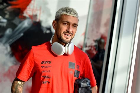 Flamengo Escalado Para O Duelo O Fluminensejogada Ltimas
