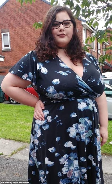 Woman With 40k Breasts Refused A Reduction On The Nhs Daily Mail Online