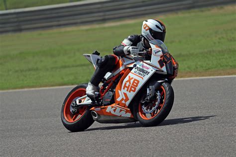 Ktm Rc R Heads Home To The Racetrack Xbhp Machines