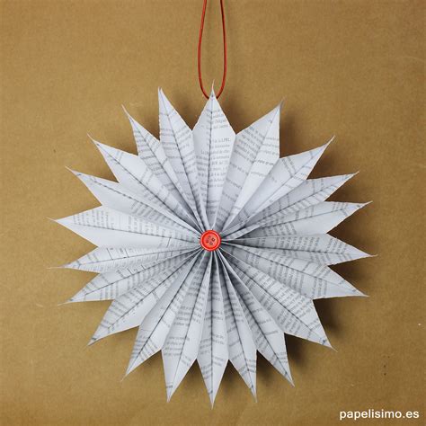 Adornos navideños de papel de periódico PAPELISIMO