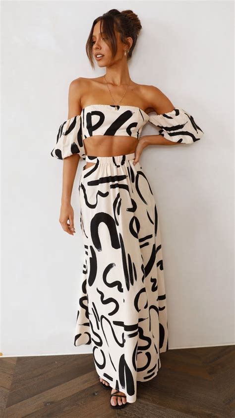 Pin By Adri On Ovnis Outfits Fashion Outfits Fashion