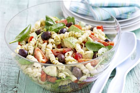 Tutustu Imagen Pesto Pasta Salad With Feta Abzlocal Fi