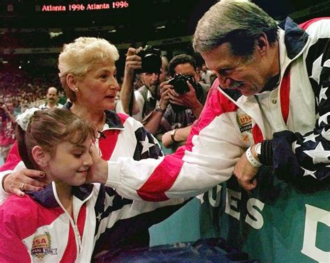 Bela Karolyi qui a entraîné la gymnaste Nadia Comaneci s éteint à 82