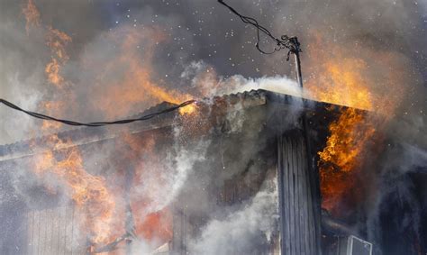 Se Reporta Incendio En La Barriada Las Monjas Primera Hora