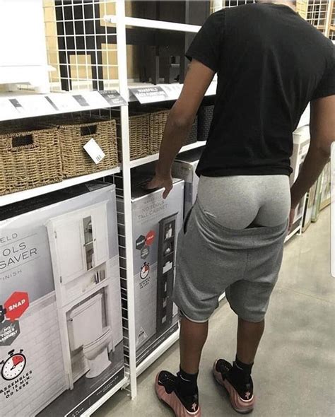 Dear Straight Guys With Phat Butts If You Sag We Looking Aazios