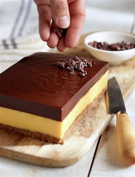 Tarta de la abuela de flan con galletas y chocolate con vídeo