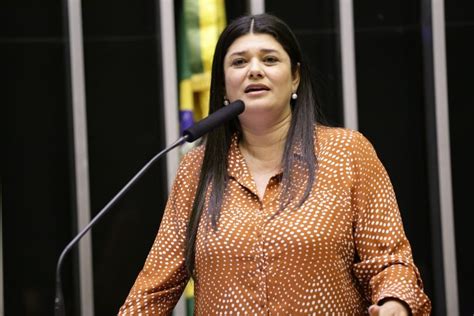 Proposta aumenta para 20 anos pena mínima do crime de feminicídio