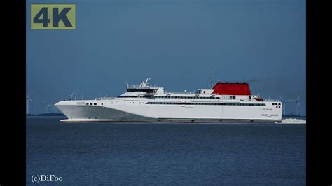 Golden Princess Shipspotting Germany Imo River Elbe Near