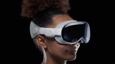 Apple Gives Us An Up Close Look At Vision Pro S Hardware And Design