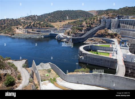 Barragem do alqueva Banque de photographies et dimages à haute