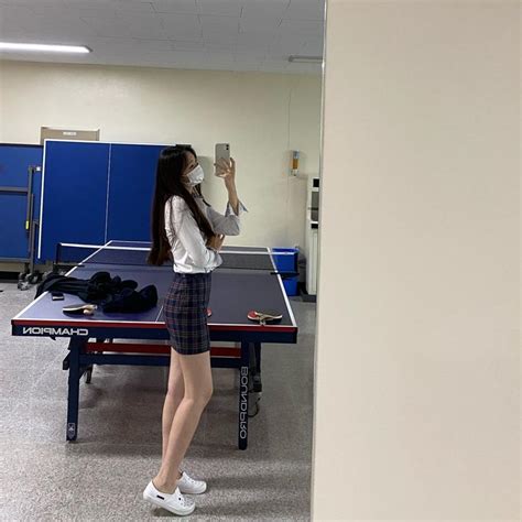 빠른 저장에 있는 정훈 김님의 핀 청소년 패션 교복 스타일 귀여운 소녀 사진