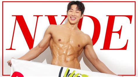노팬티라구요🤭 오히려좋아 He Is Not Wearing Underwear Youtube