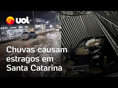Chuvas Causam Estragos Em Sc Telhado De Prefeitura Arrancado
