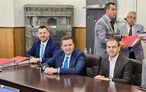 Gabriel Purcaru și a depus astăzi candidatura pentru funcția de primar