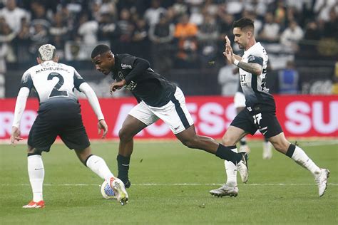 Veja o que o André Rizek falou sobre a vitória do Botafogo em cima do