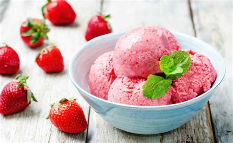 Cómo hacer Helado de Fresa Casero Receta Fácil