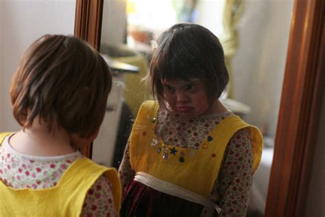 Lolas verrückte Welt El mundo loco de Lola Spieglein Spieglein
